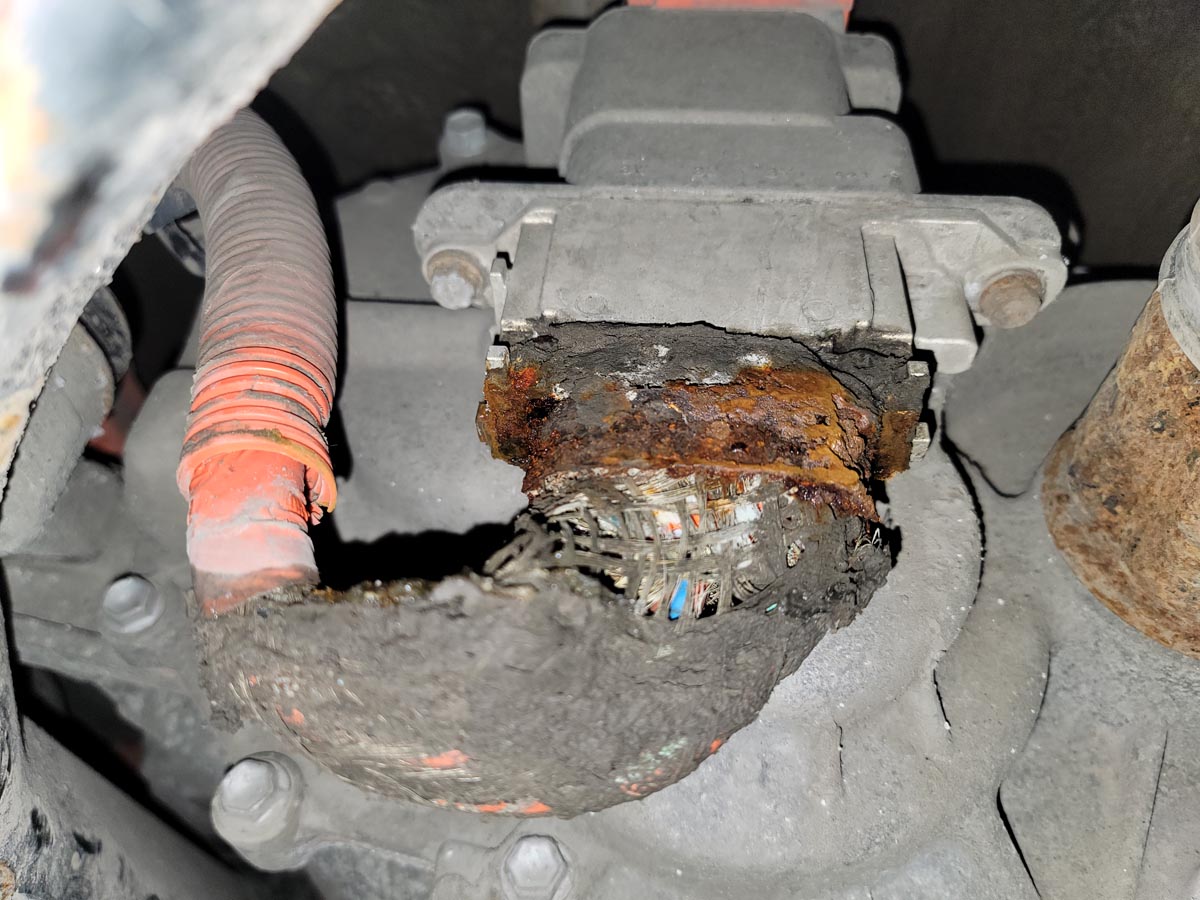 Toyota RAV4 2019-2021 : corrosion du câble MGR - Association pour la ...